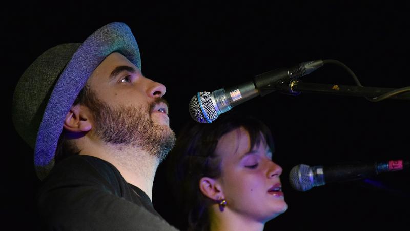 Nagy űrt hagyott maga után a csabai pop-éterben a tavaly elhunyt Berki ...